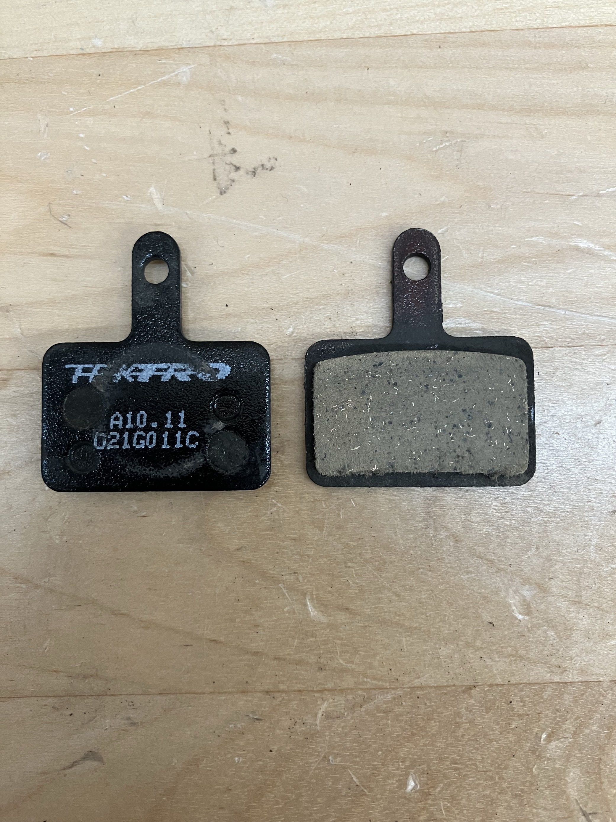 FLYER™ Types of Brake Pads – Radio Flyer Help Center
